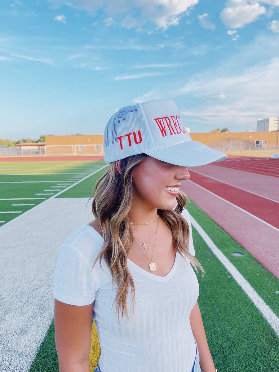 WRECK 'EM TRUCKER HAT – capsbychloe